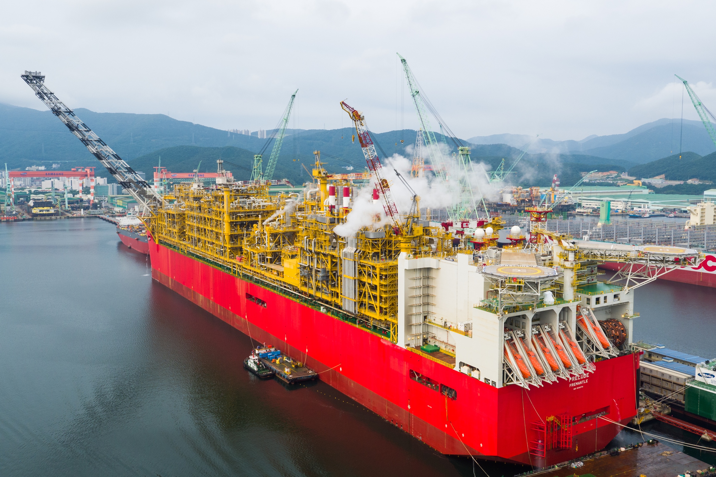 세계 최대 FLNG 쉘 ‘프렐류드’, 삼성중공업서 성공적 출항